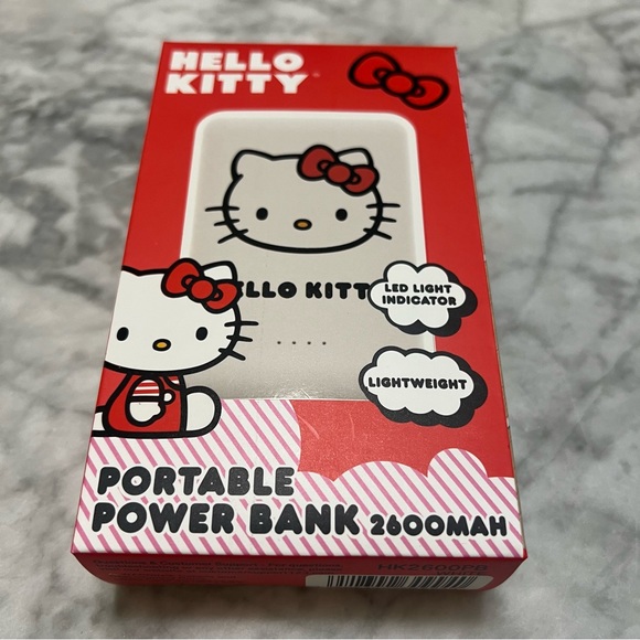 Hello Kitty | Cell Phones & Accessories | Hello Kitty Portable Power ...